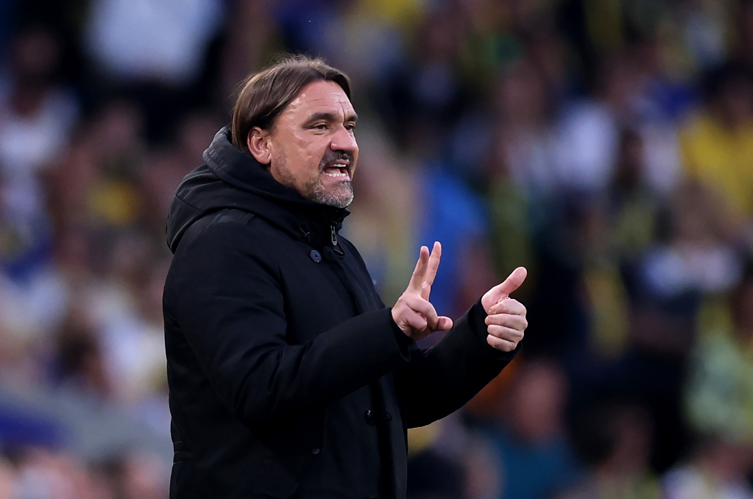 The stunning high stakes Leeds United striker transfer that could ...