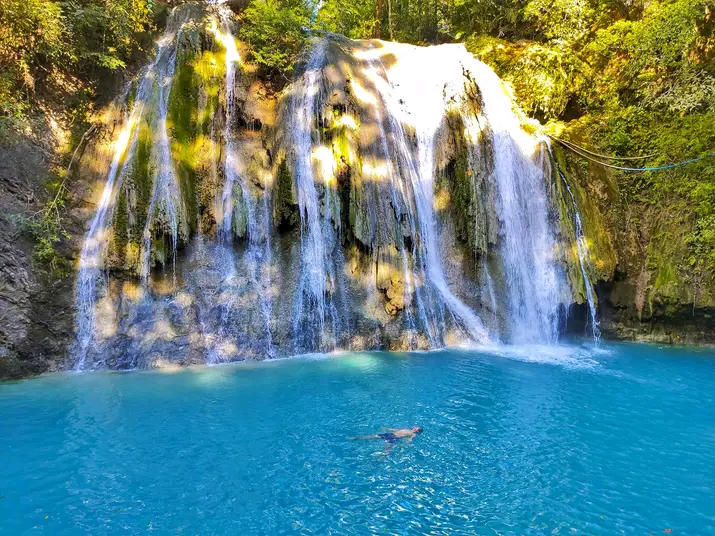 Top 10 travel spots near Manila for long weekend getaways