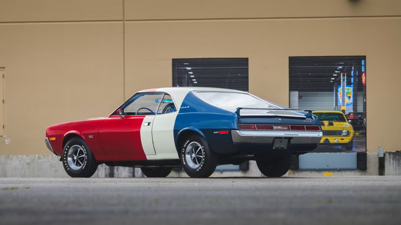 15 Kings of the Classic Muscle Car Age