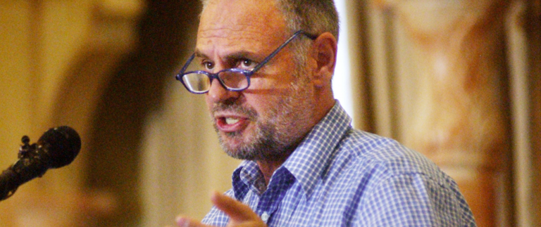 Directeur omstreden Sarco-capsule (zelfmoordkist) kiest zelf ook voor ...