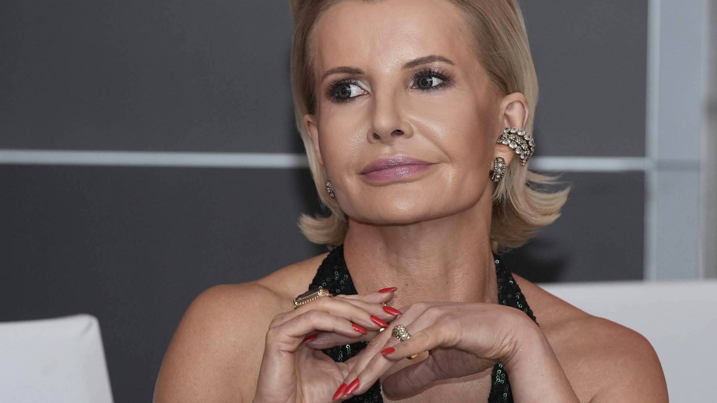 Joanna Racewicz do Rafała Trzaskowskiego: czy warto było pić szampana ...