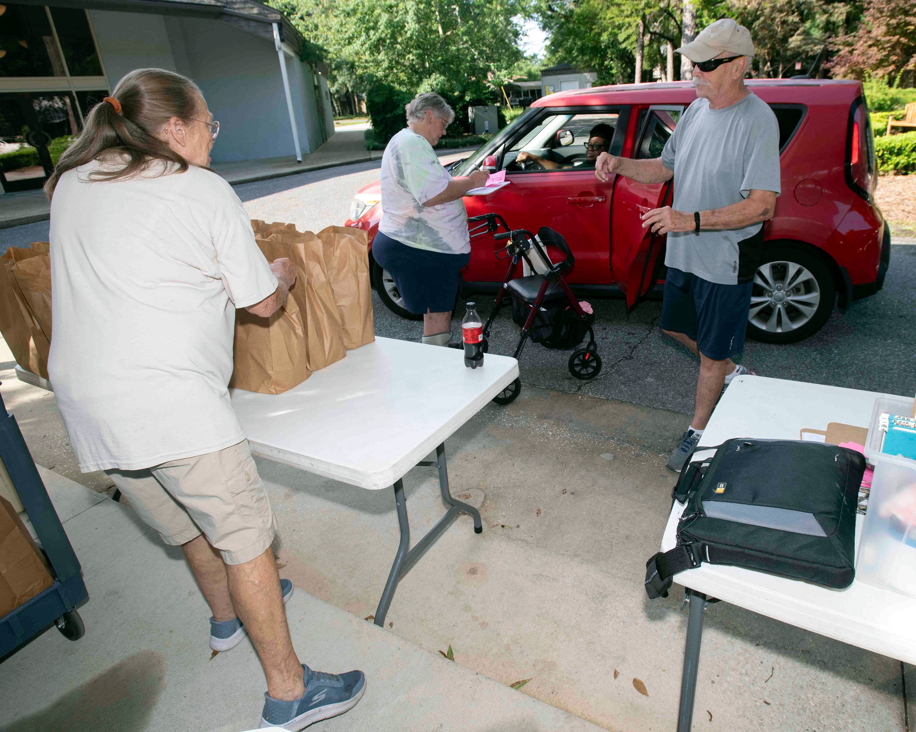 Proposed SNAP benefits cuts may slash lifeline for folks barely making ...