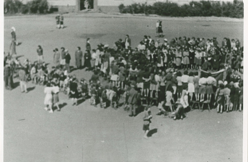 Reaccepting the Torah: Looking back the first Shavuot after the fall of ...