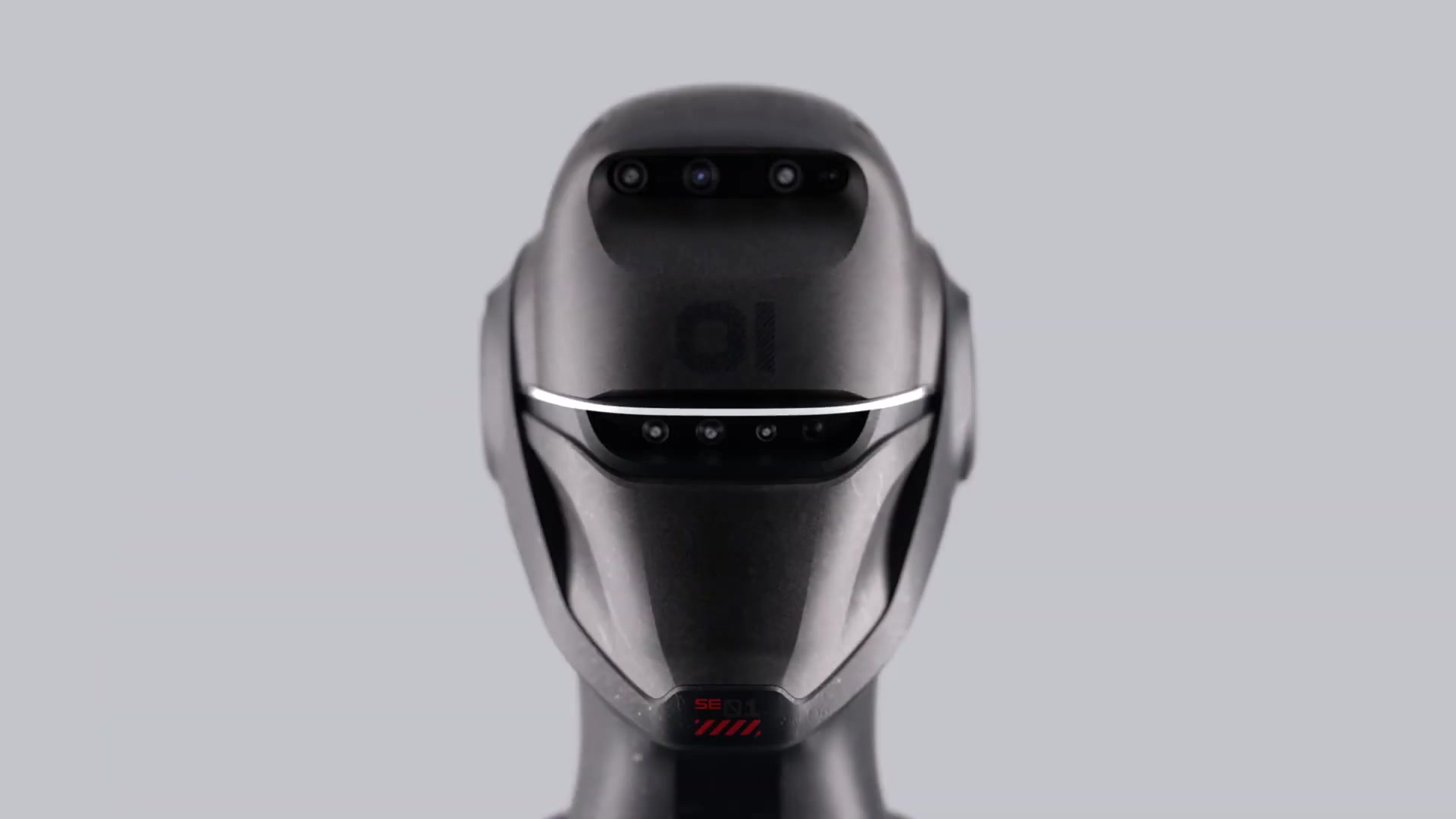 Meet ENGINEAI Flagship SE01 Humanoid AI Hardware