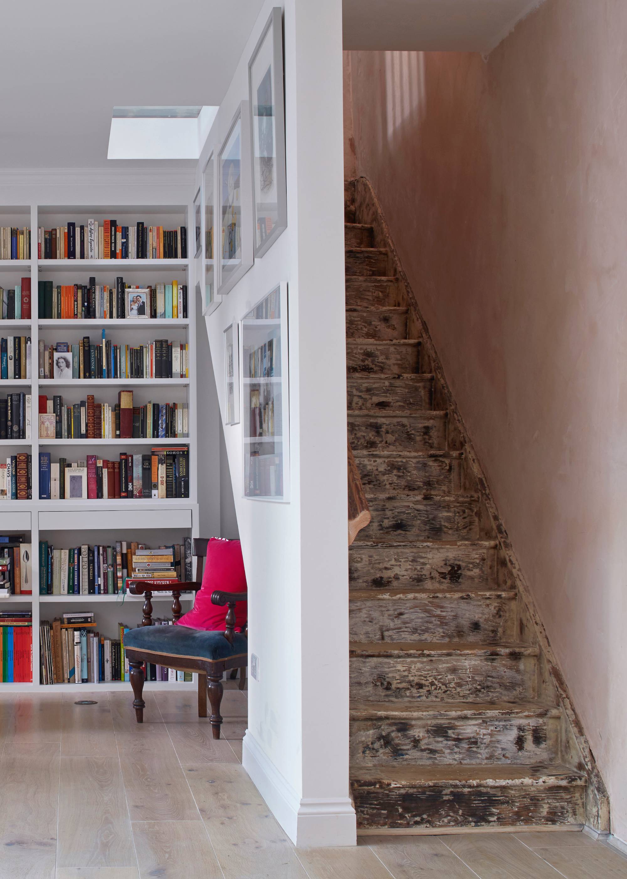 How to Update Stairs on a Budget — 5 Savvy Tricks That'll Transform ...
