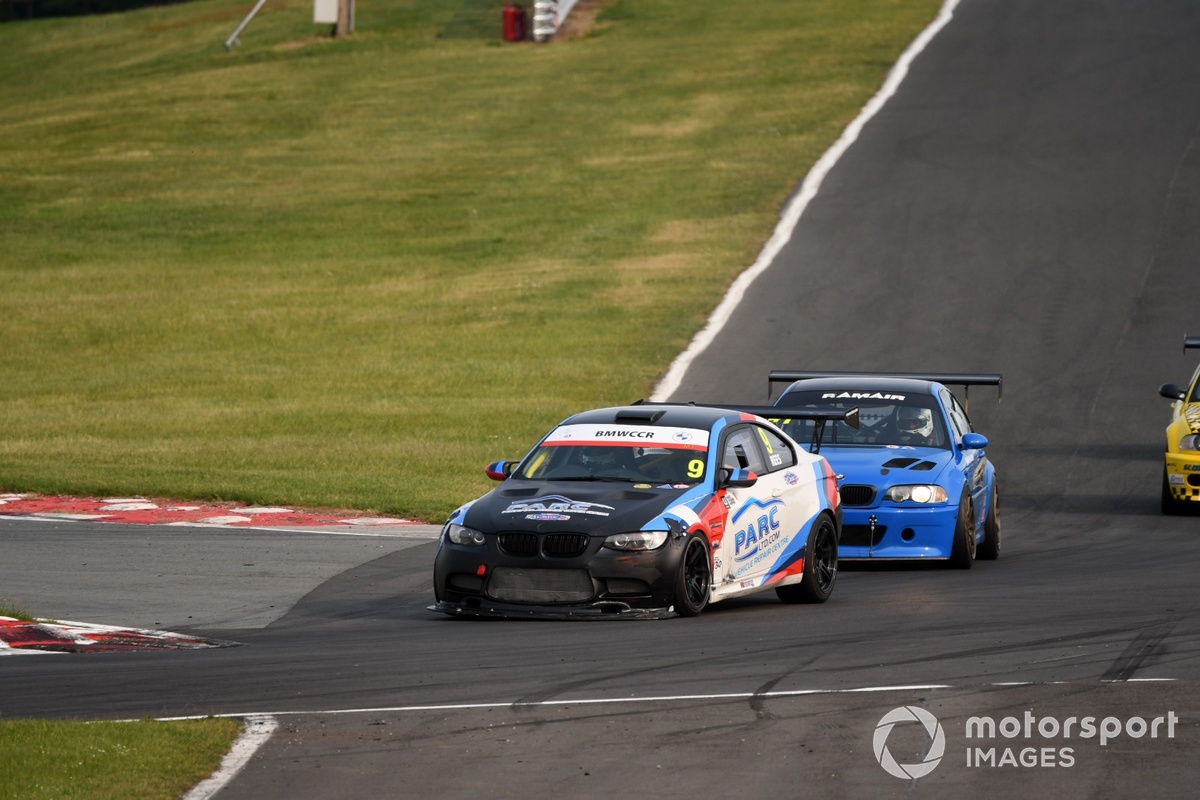 Rees takes controversial victory in Ultimate BMW race at Oulton Park