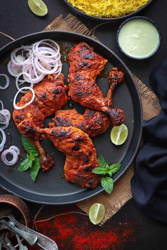 Butter, Garlic, Magic: Places With the Best Butter Garlic Naan in Delhi
