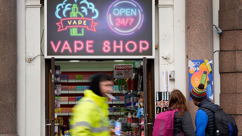 UK ban on single-use vapes comes into force to stop children's use and ...