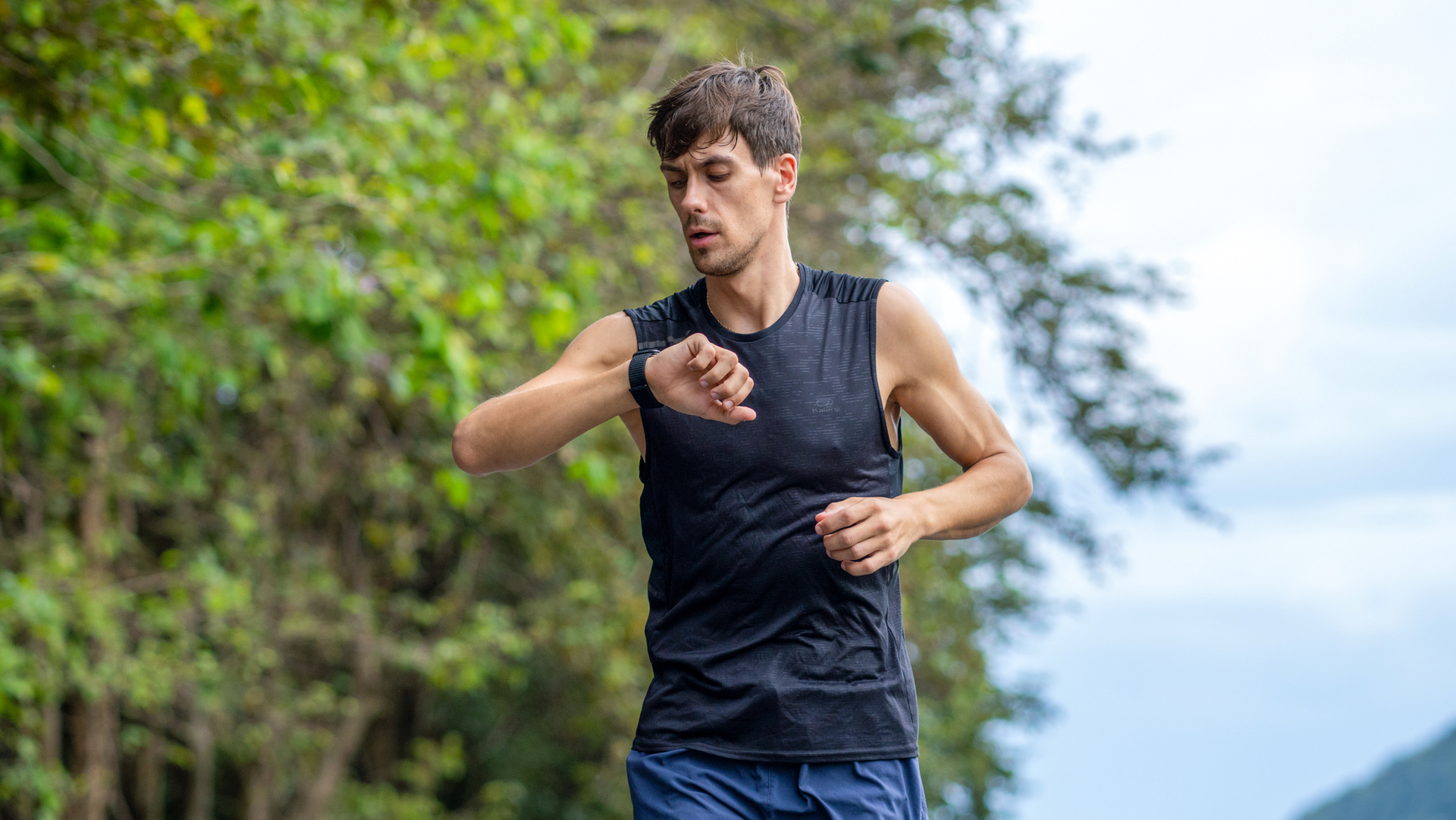 How to use Strava with your Garmin smartwatch: track your trail runs ...