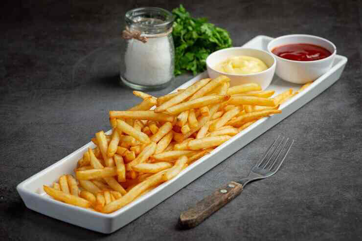Taters Gonna Tate: Where to Find the Best French Fries in Delhi