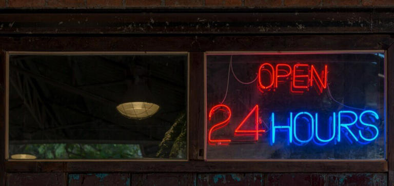 The City That Never Sleeps: The Top 24-Hour Restaurants in Mumbai