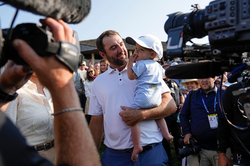 Amanda Balionis apologizes to Scottie Scheffler's baby son after he ...