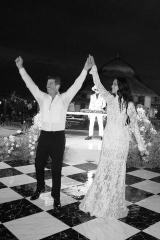 Robin Thicke Marries April Love Geary After 6-Year Engagement