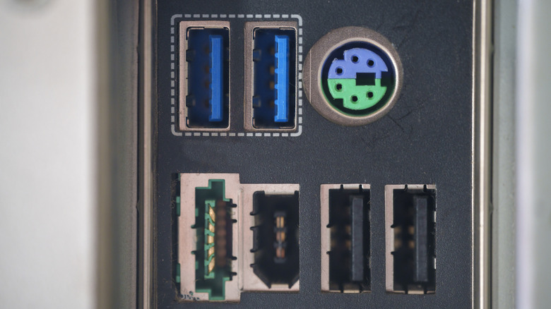 How Many USB Ports Does Your Motherboard Have? Here's How To Check