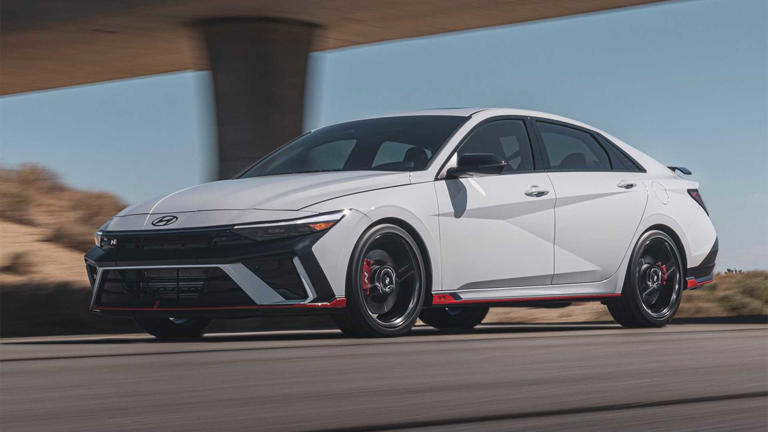 6 Hyundai models that are faster than a Nissan 350Z