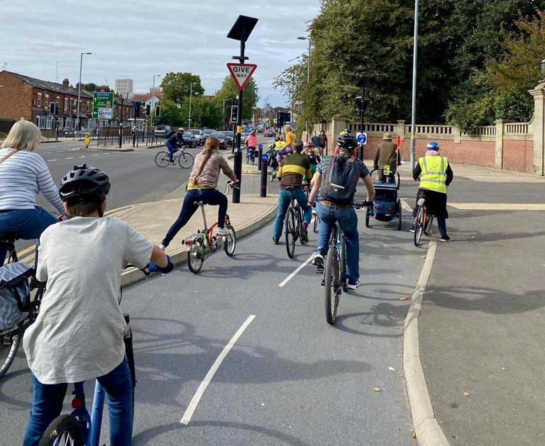 Brummies to celebrate 6th birthday of Bristol Road cycle lane