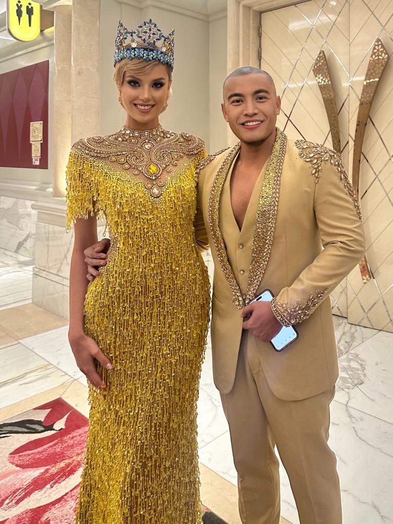 Miss World 2024 Krystyna Pyszkova makes farewell walk in a Leo Almodal gown