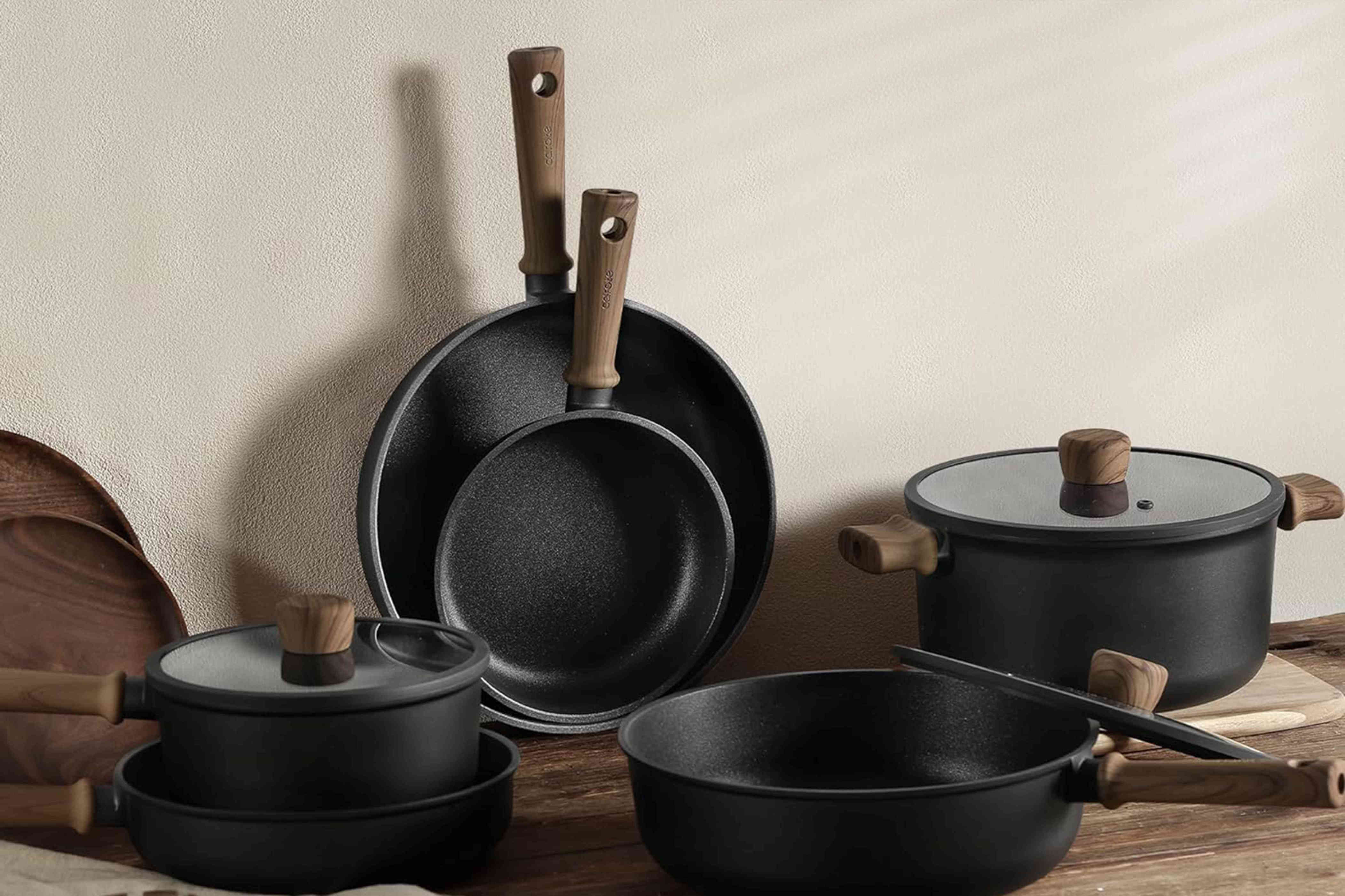 Lodge, Yeti, Le Creuset, KitchenAid, and More Are Up to 60% Off — Shop ...