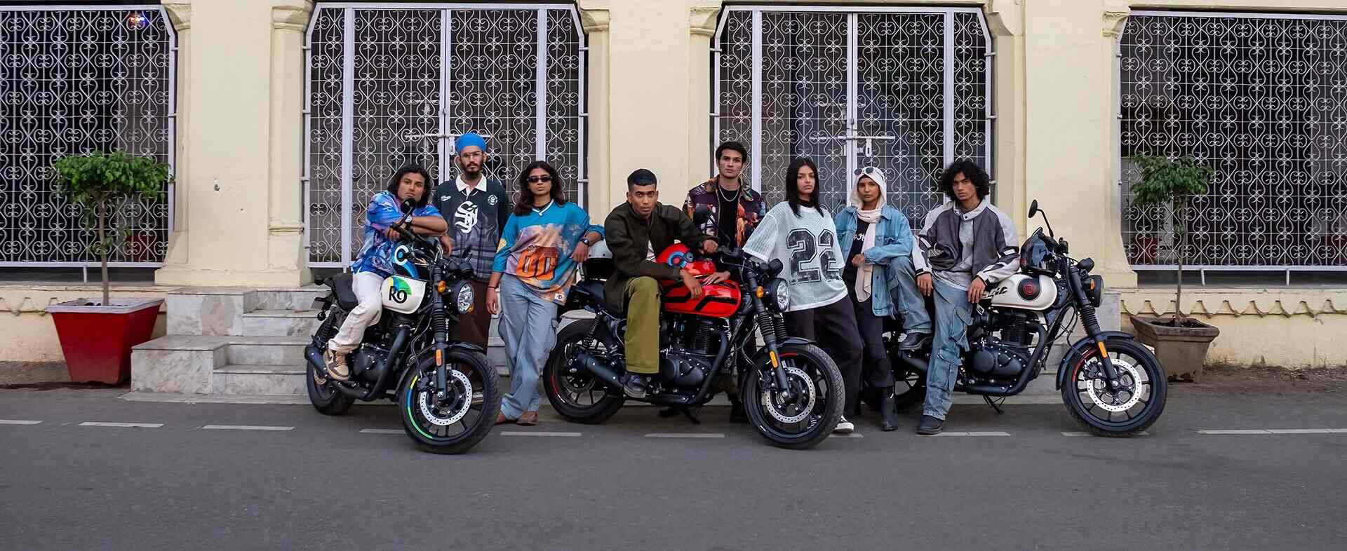 The Beast is Back: Meet the New 2025 Royal Enfield Hunter 350!