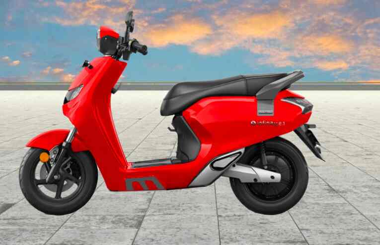 Bounce Infinity e1 Electric Scooter Review: Speedy Rides, Faster Charges!