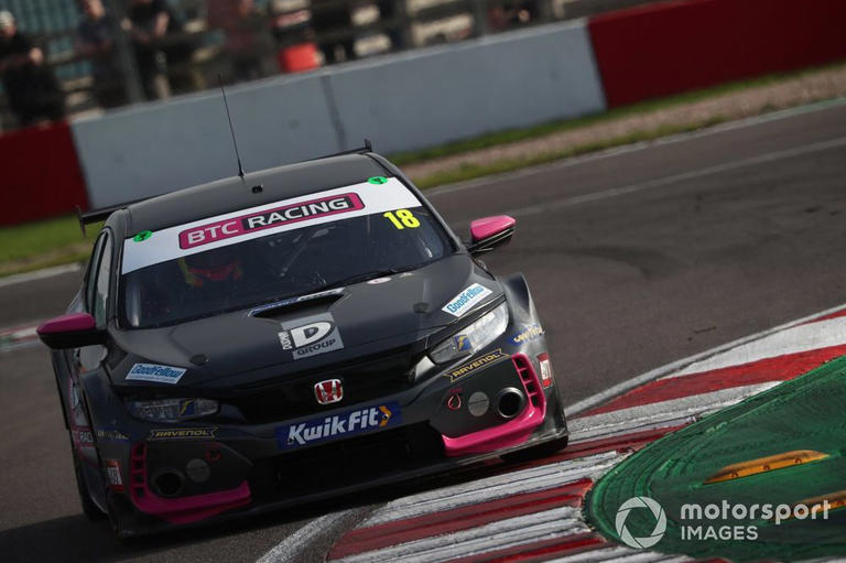Senna Proctor makes early BTCC return at Thruxton