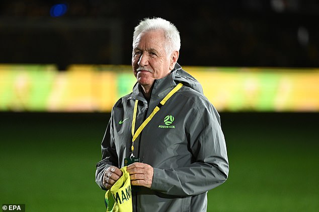 Australia 4-1 Argentina: Tom Sermanni signs off in style as an Amy ...
