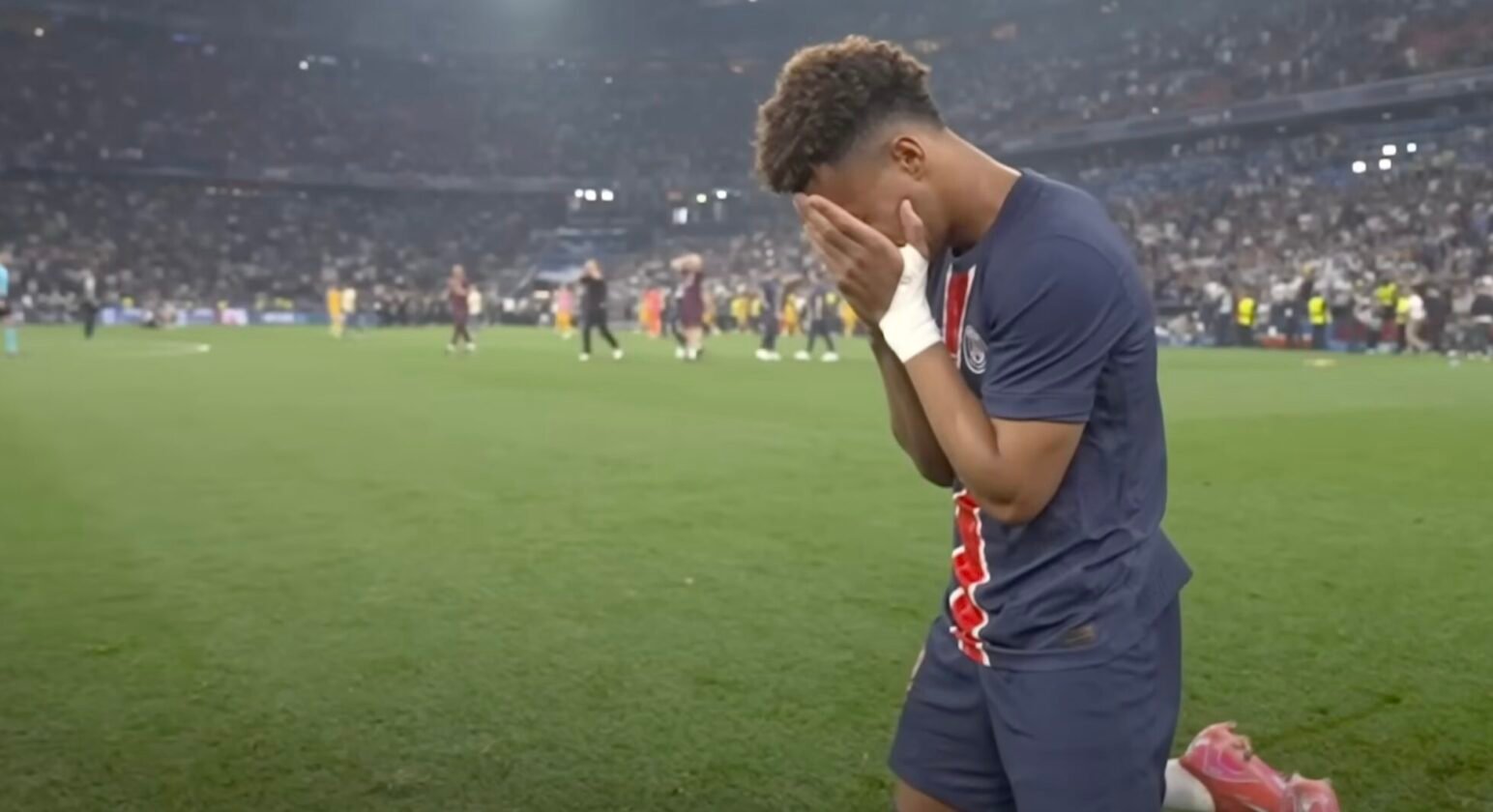 PSG – A surprise move in defense