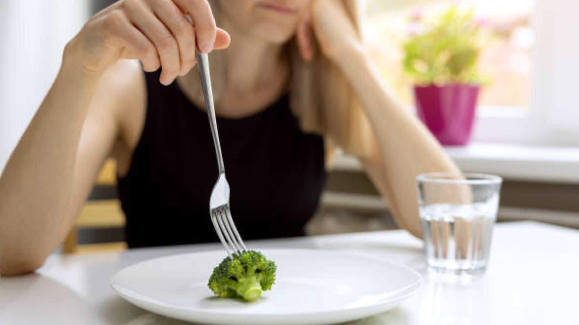 Why it's important to discuss healthy eating habits with your children
