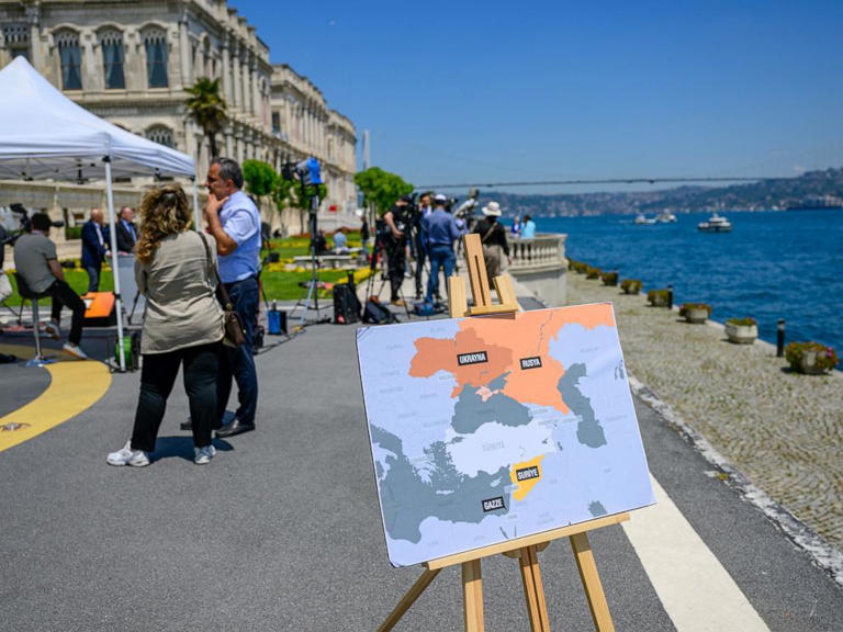 Istanbul peace talks resume as Russia reels from surprise Ukraine drone ...