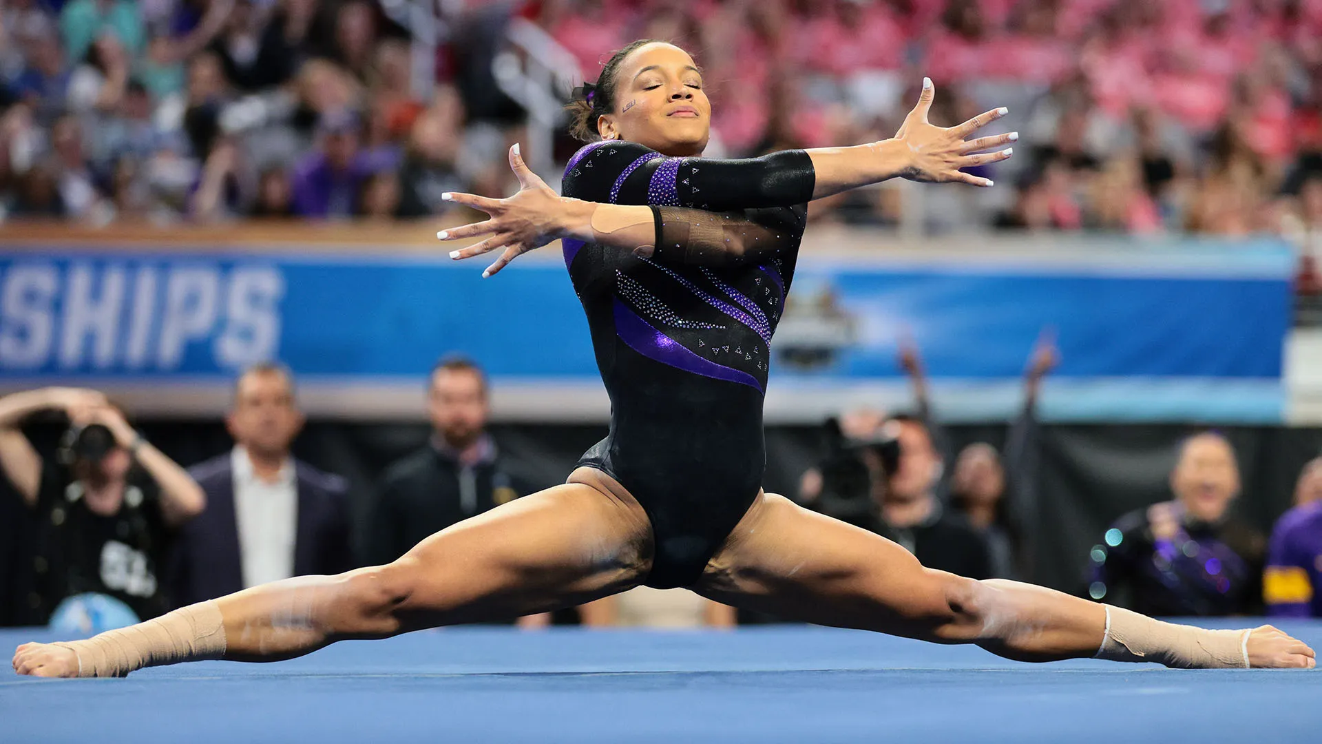 Foto's van Haleigh Bryant, de mooiste turnster