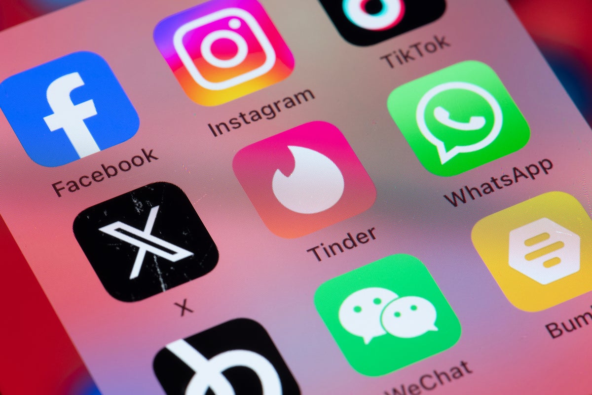 Tinder trials divisive new height filter for premium users