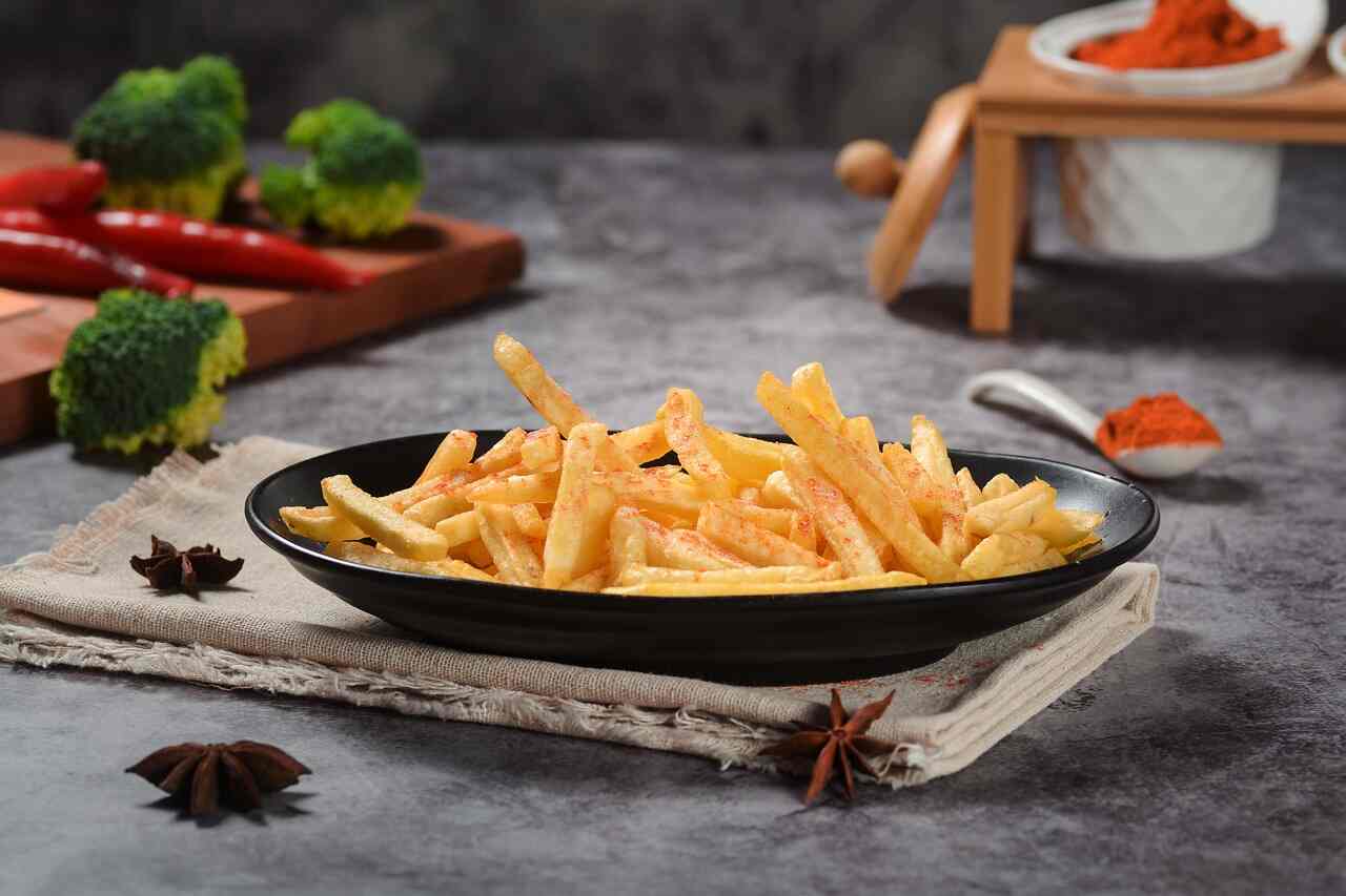Fries and Shine: Explore These Restaurants for the Best French Fries in Lucknow