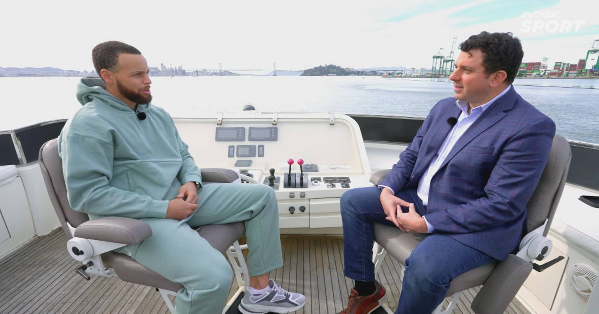 Stephen Curry’s secret talent: Power napping