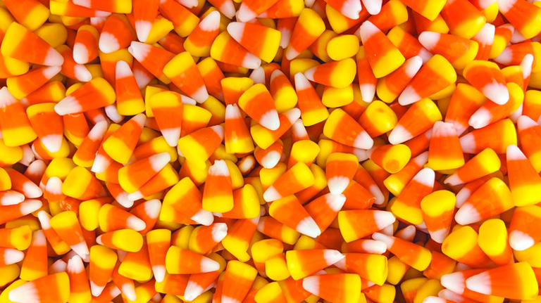 This Is What Candy Corn Is Supposed To Taste Like