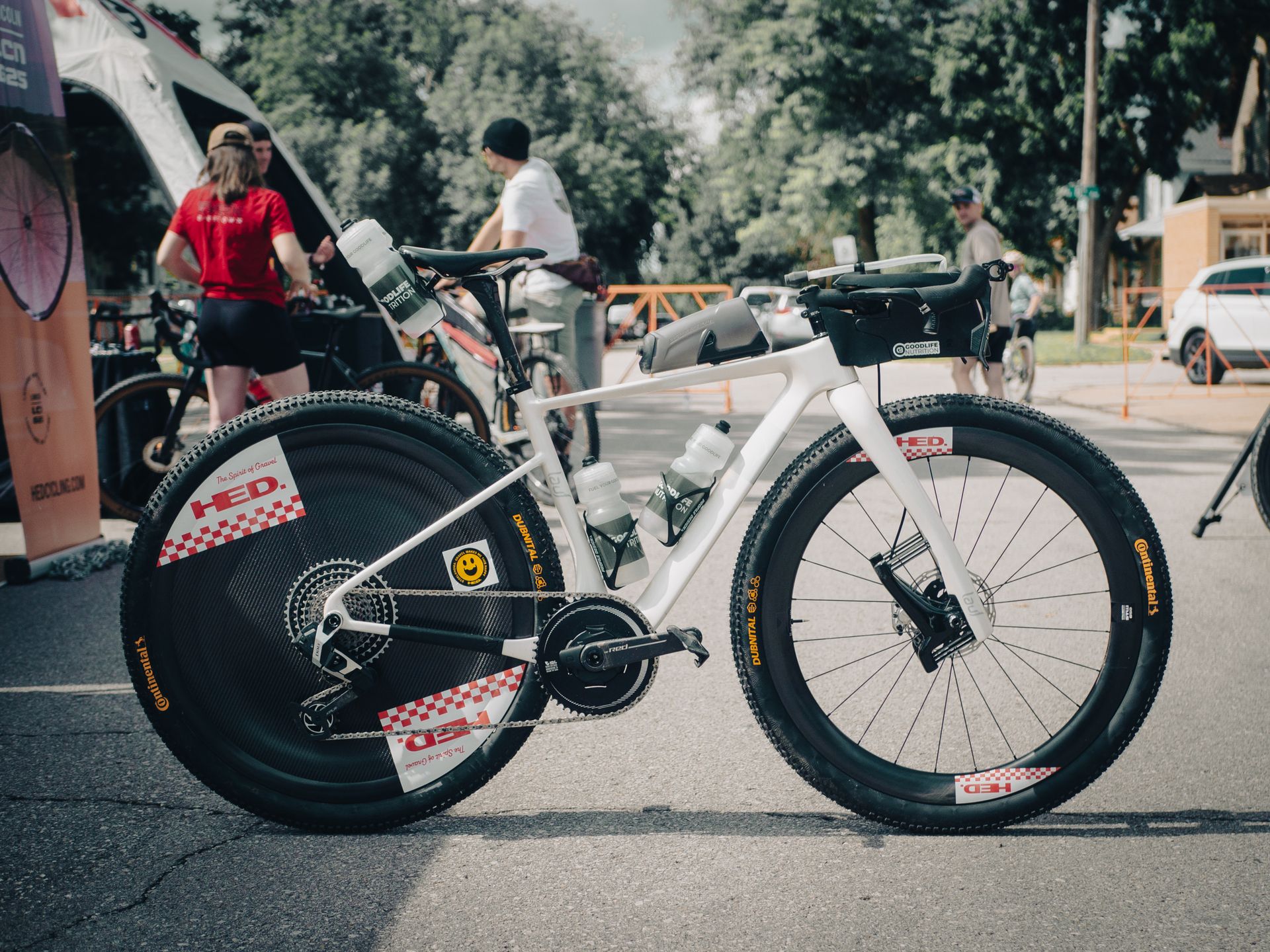 Unbound Tech Gallery Part 1: Disc wheels, five new bikes, strange two ...