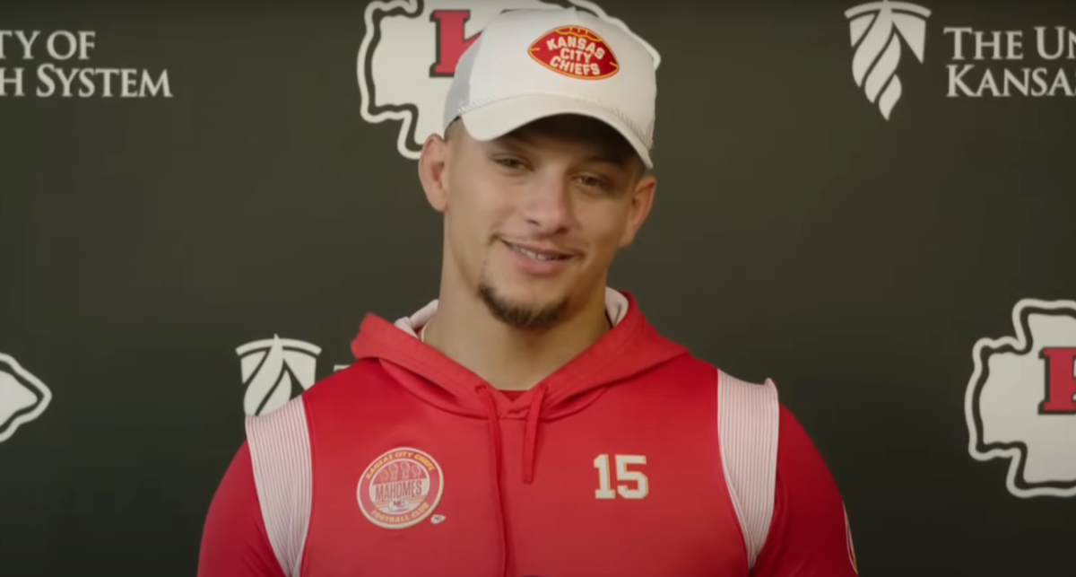 Kansas City Chiefs OTAs: Patrick Mahomes gets a taste of what ...