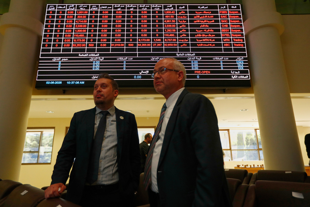 Another sign of Syria's rebuilding: The Damascus stock exchange opens again