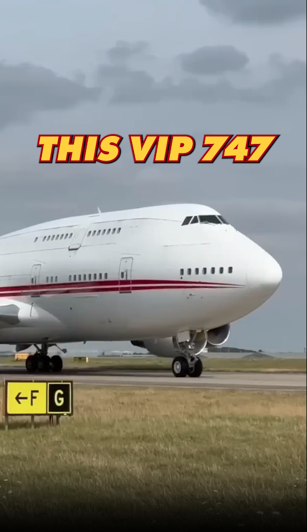 Gold flight experience on a presidential jet