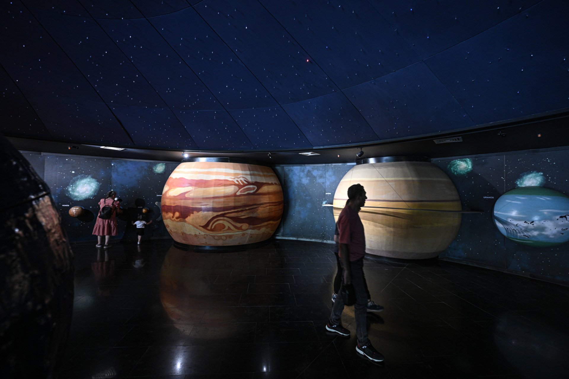 Exploring the wonders of our solar system