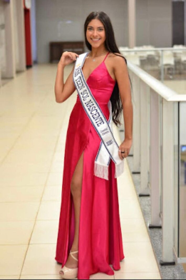 ‘Jesus merece uma esposa bonita também’, diz irmã Eva, miss e ex-modelo que virou freira