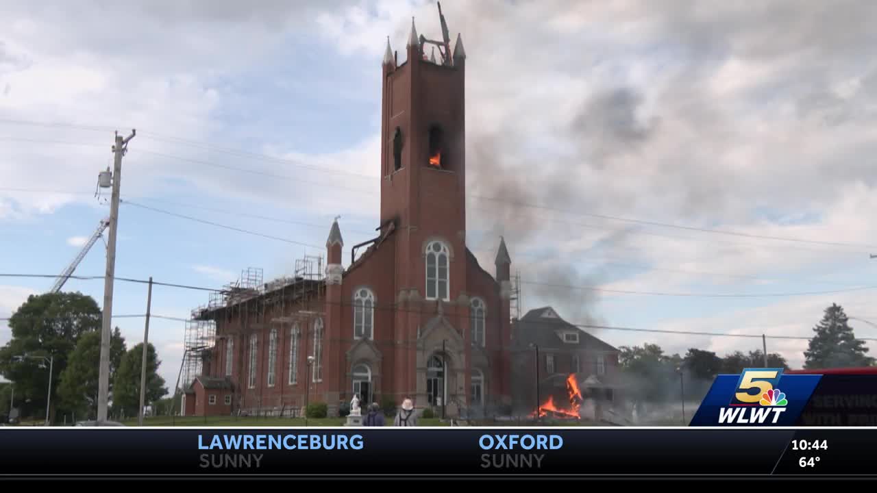 Spire collapses as historic Ohio church burns in fire