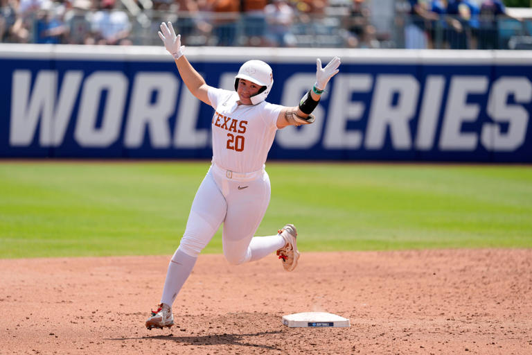 Texas softball vs Tennessee score, recap: Longhorns shut out Vols to ...