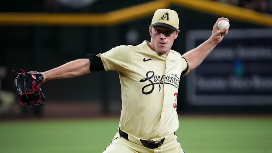Diamondbacks Release Former All-Star Reliever