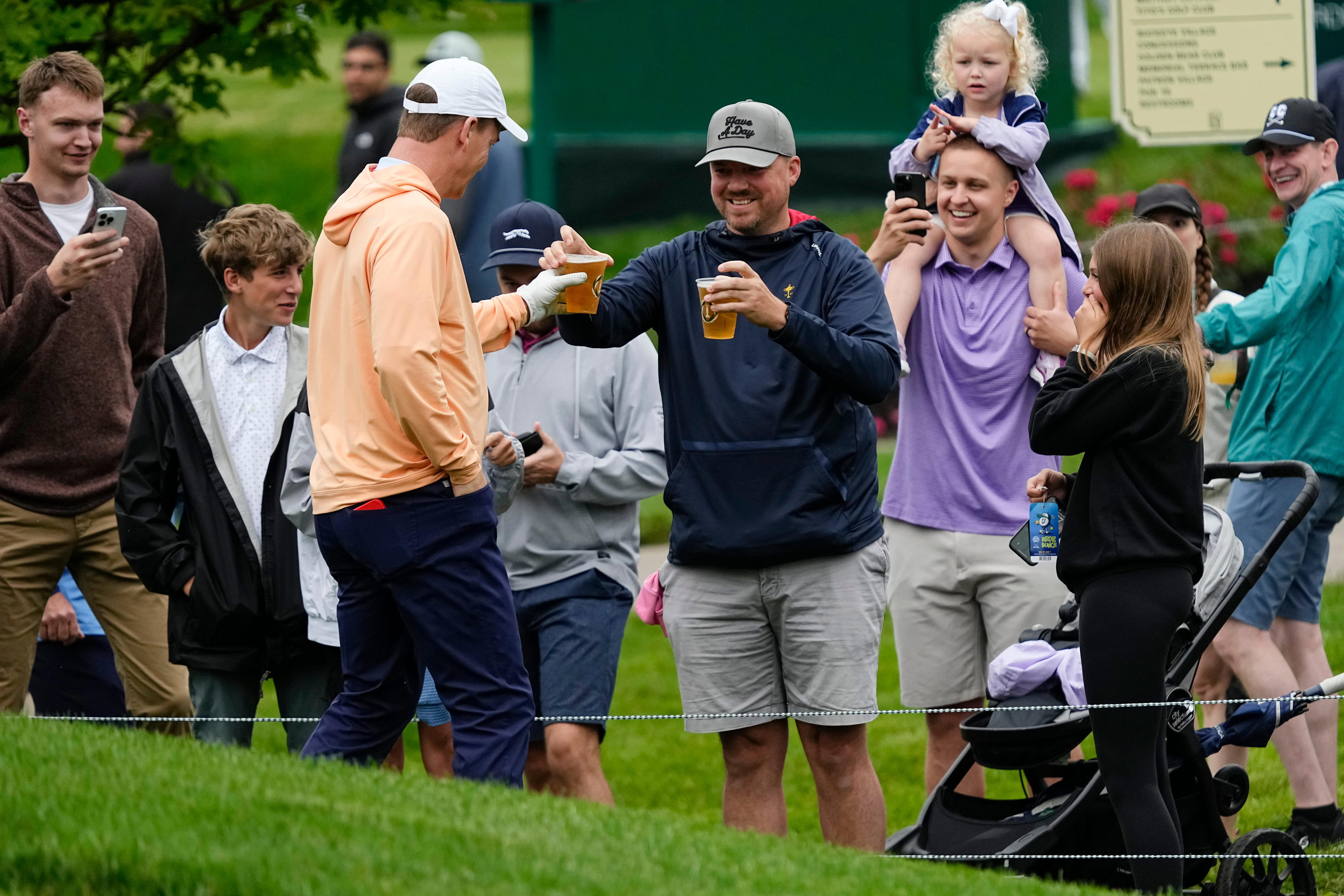 Peyton Manning, Larry Fitzgerald, Luke Bryan headline Memorial pro-am