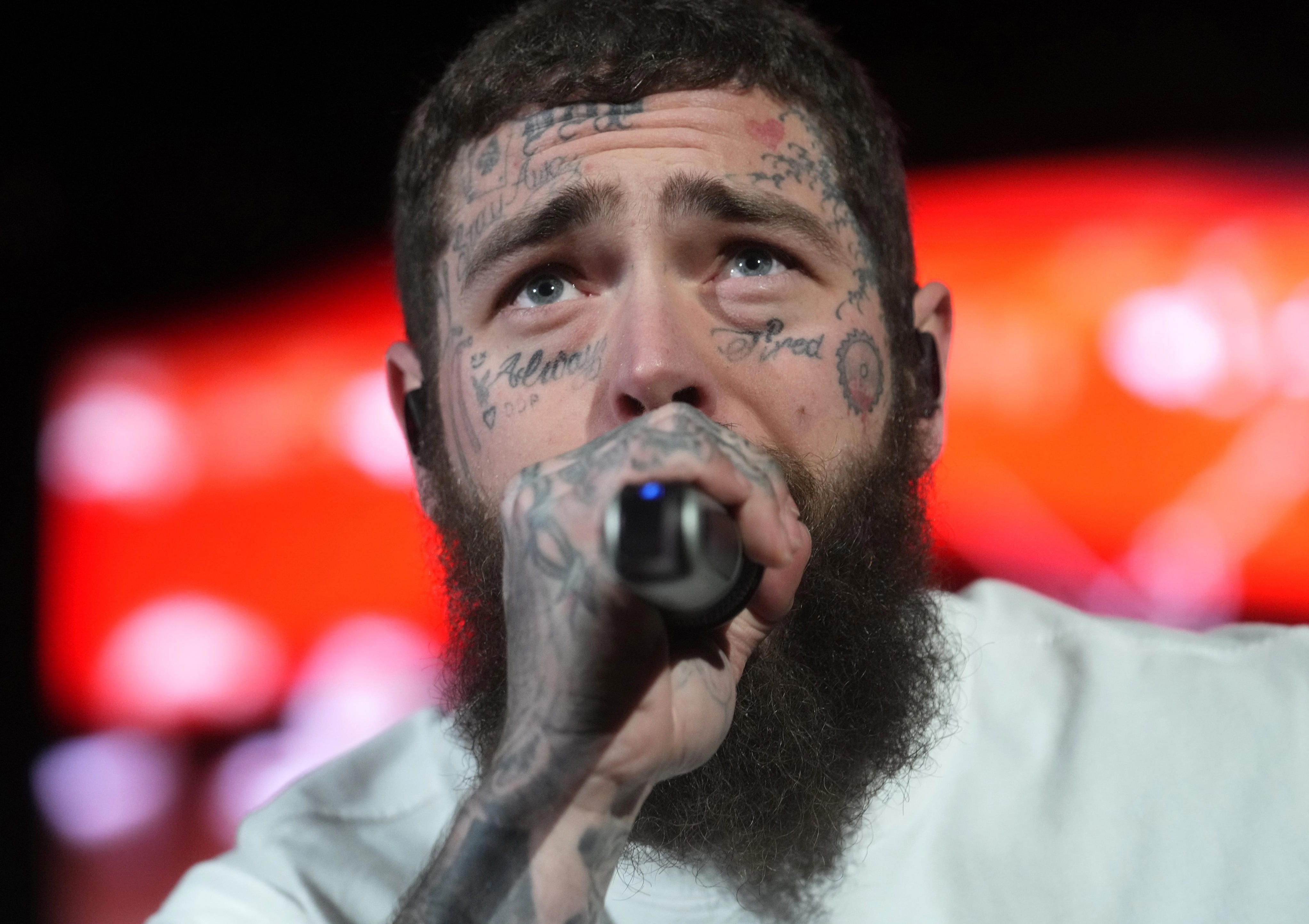 Post Malone to play halftime of Chiefs-Cowboys on Thanksgiving