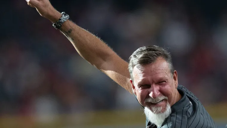 Mariners announce big Randy Johnson news