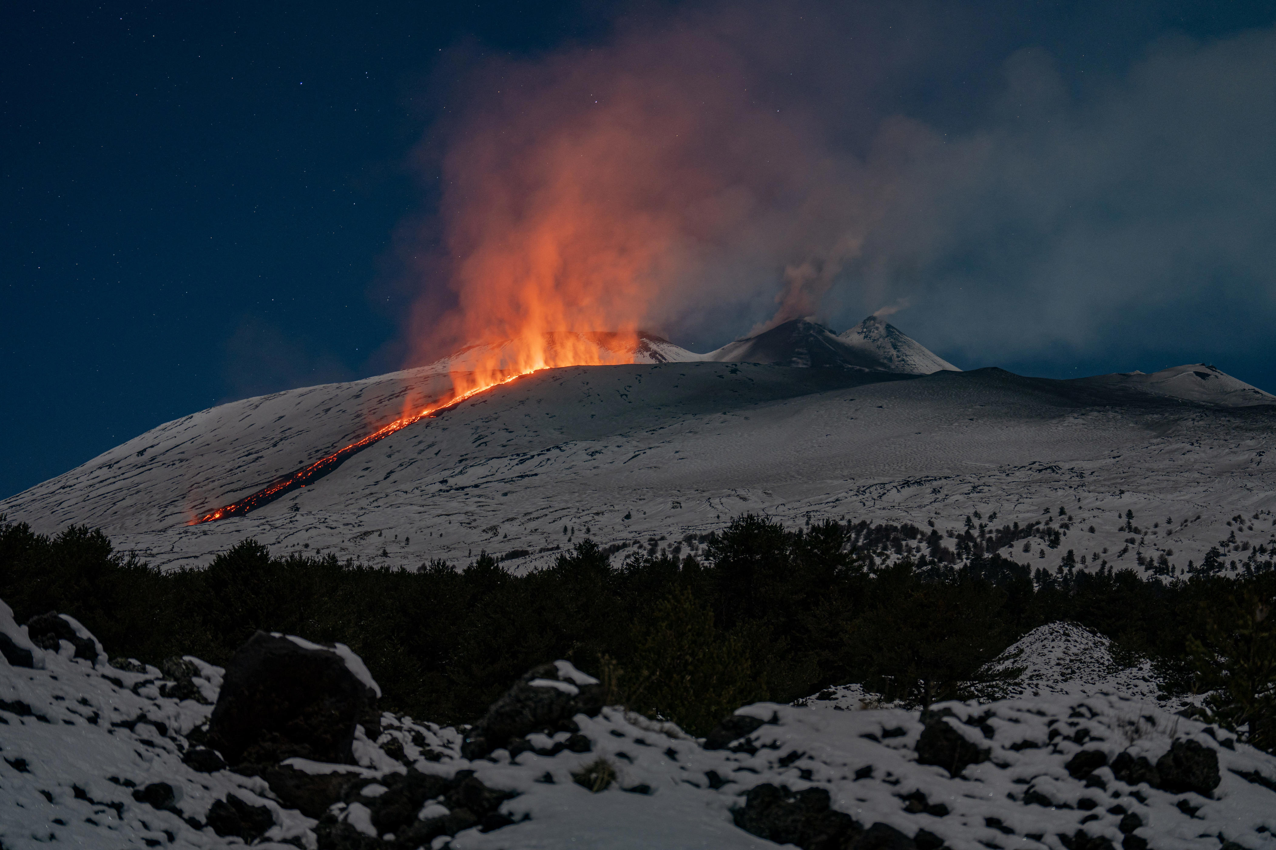 Powerful images of Mount Etna eruption in Italy