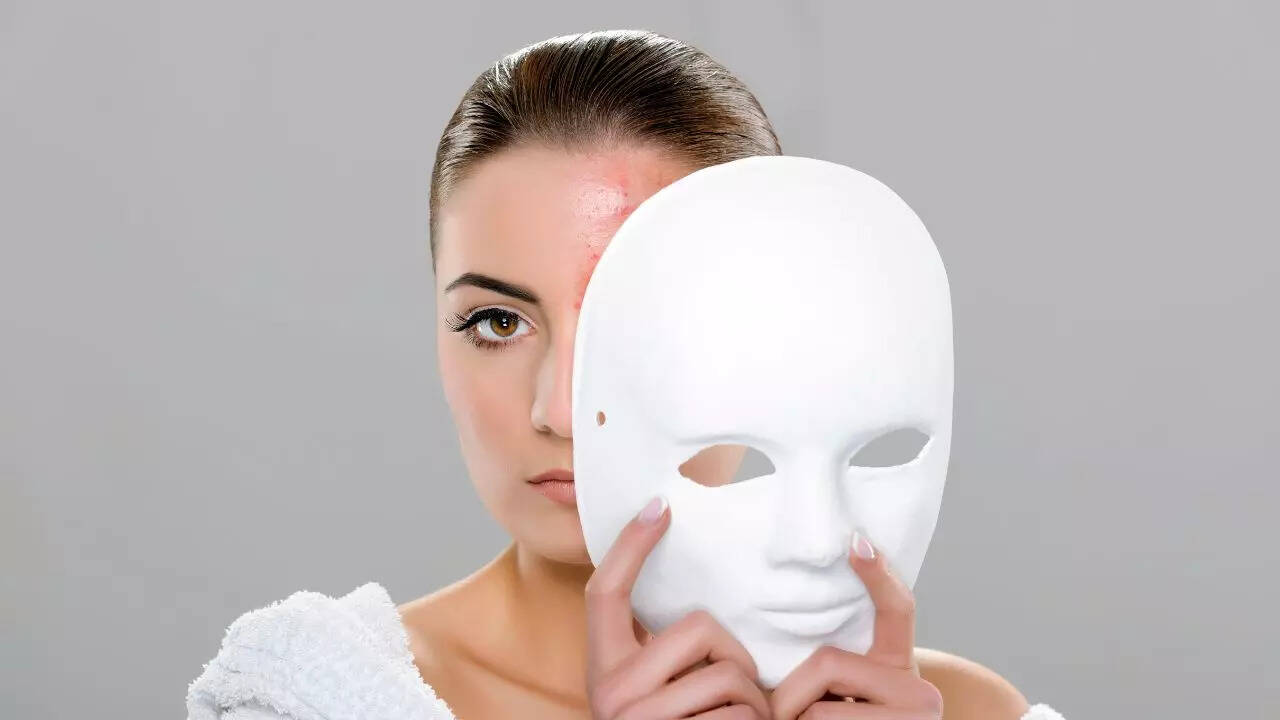 How to spot a faker instantly: 5 body language signs