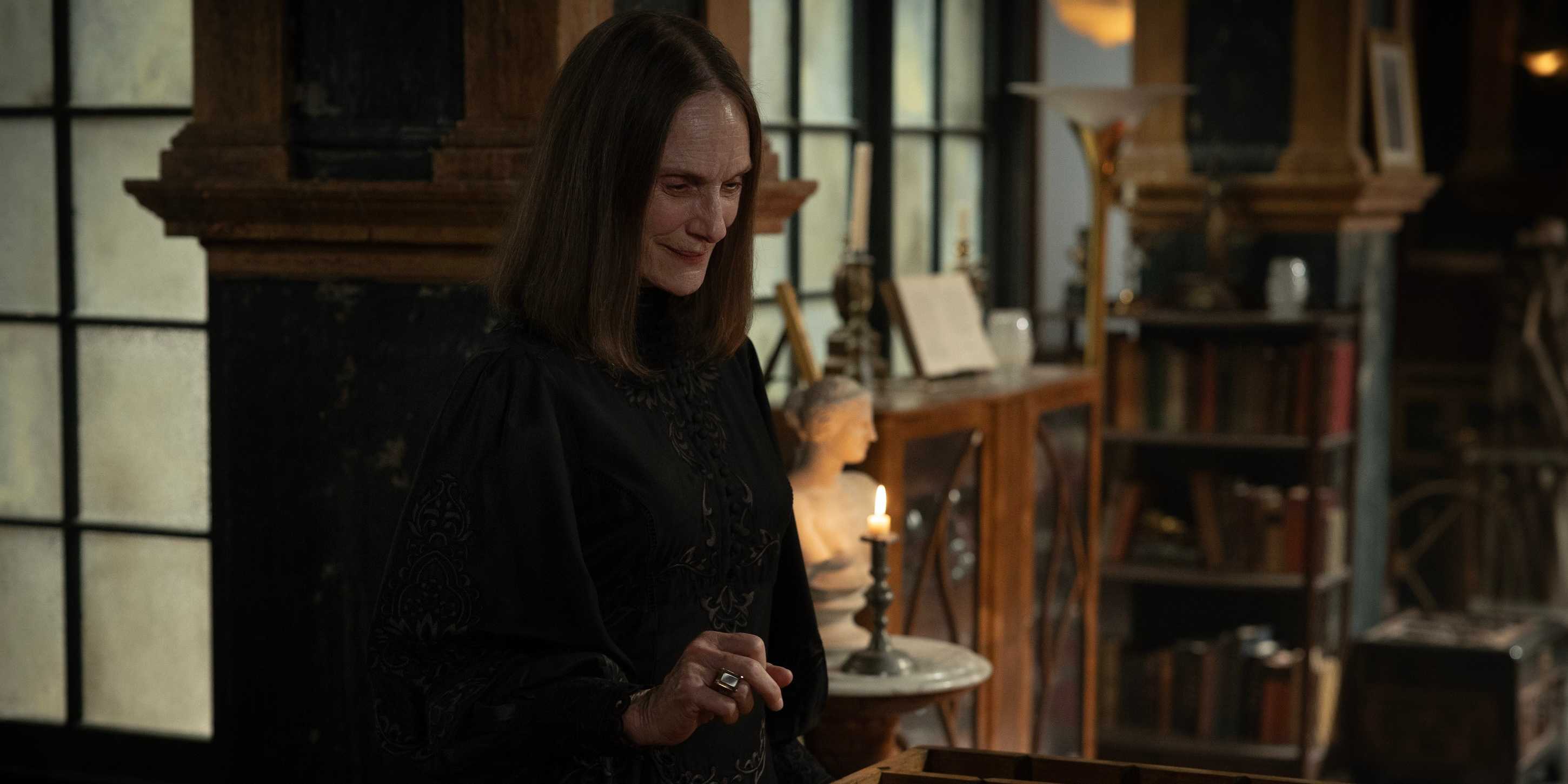 Why Did the Dama Cut Off Hershel’s Toe? The Walking Dead: Dead City ...