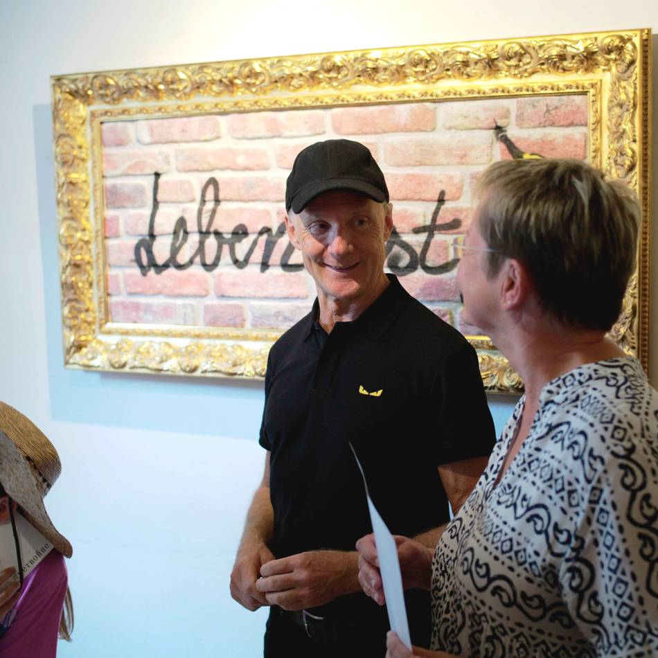 Bananensprayer Baumgärtel rechnet mit Machthabern und Diktatoren ab